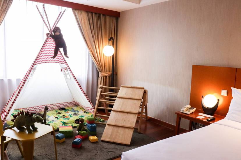 Mommies Daily - 15 Hotel dengan Family Room yang Seru di Jakarta, Bogor ...