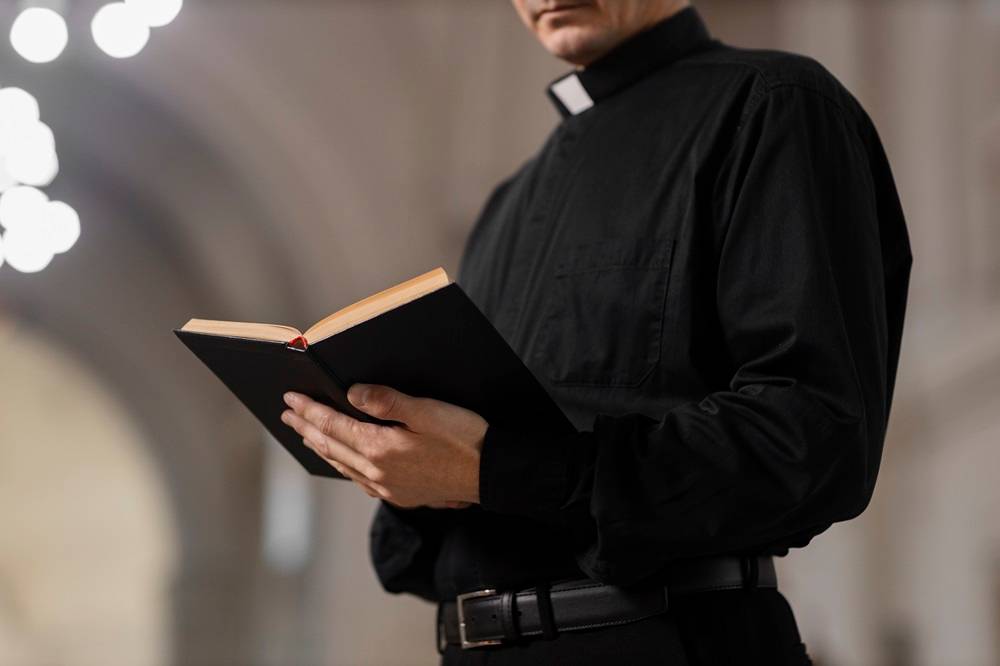 Mommies Daily - 6 Pendidikan Seminari Menengah di Indonesia dan Rincian ...