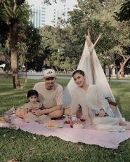 Mommies Daily - 8 Sosok Ayah dan Anak yang Viral di Media Sosial, Lucu dan Kompak!